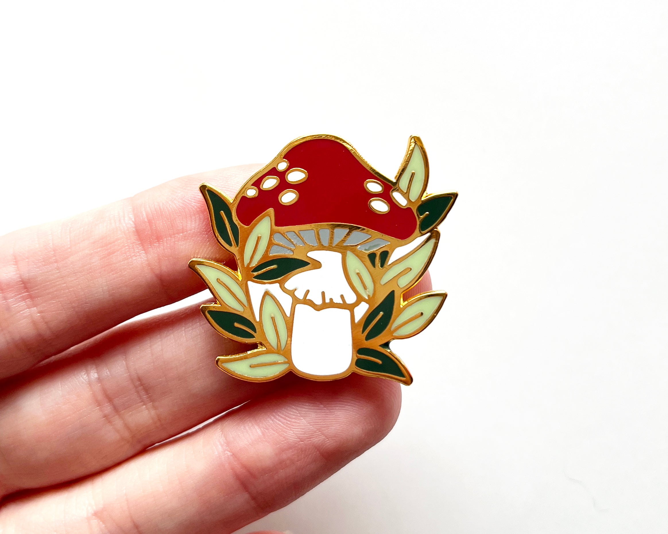 Mushroom Enamel Pin – floralsandfloss